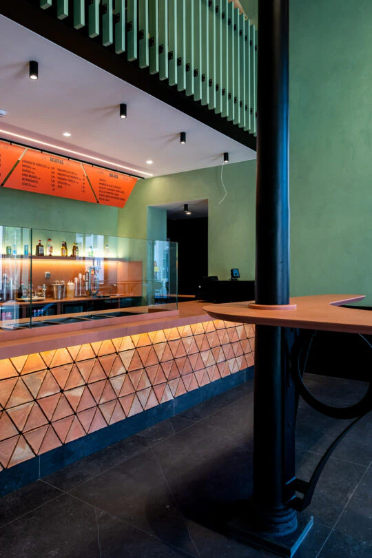 Traditional terracotta tiles and innovative Dekton surfaces: an ...