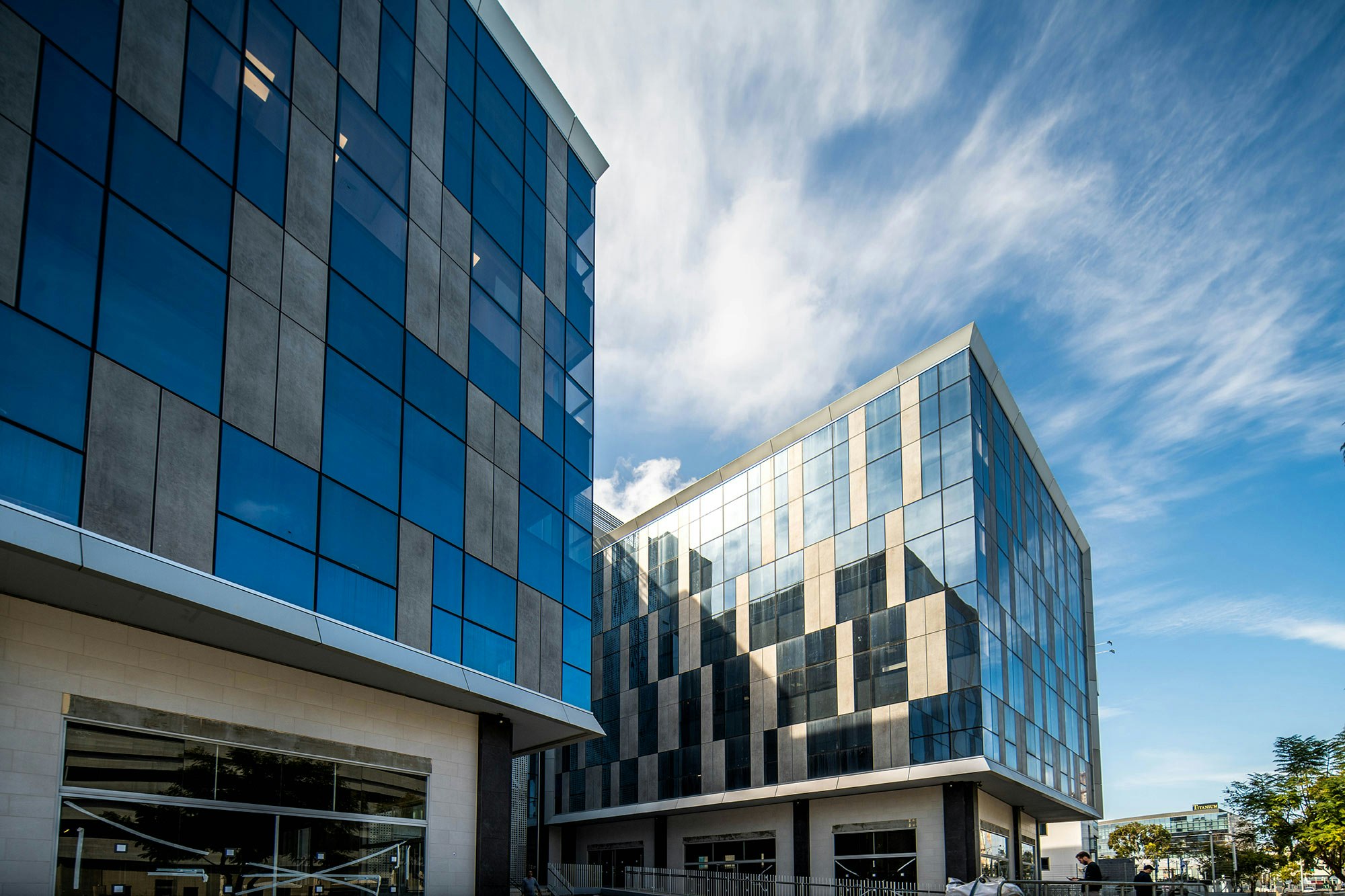 Israel’s new Elan Center chooses Dekton for a contemporary, durable and ...