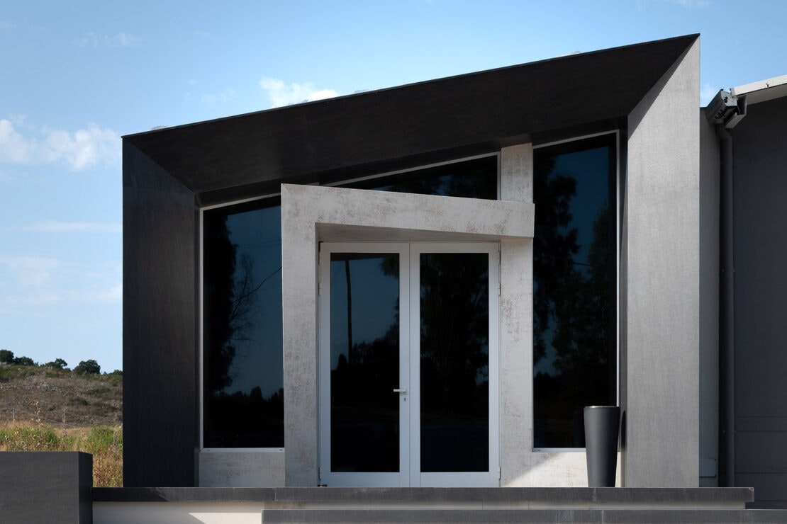 Ferrara Stone choose Cosentino materials for the interior and exterior ...