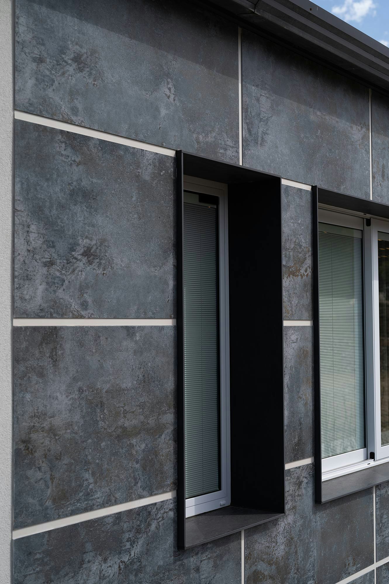 Ferrara Stone choose Cosentino materials for the interior and exterior ...