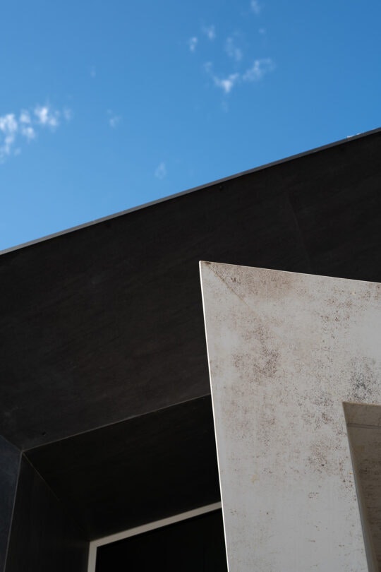 Ferrara Stone choose Cosentino materials for the interior and exterior ...