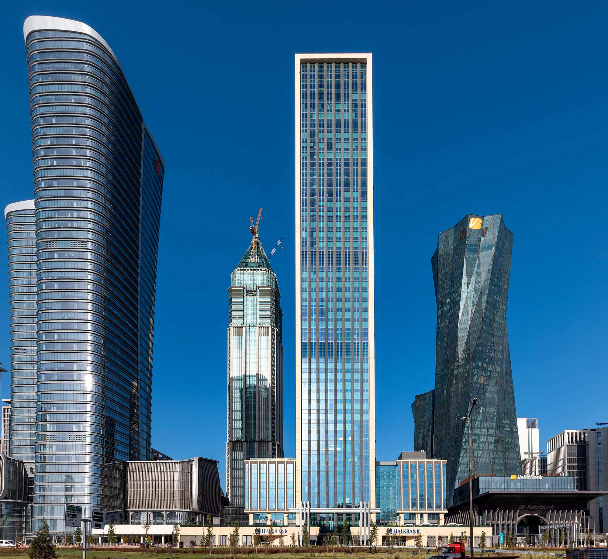 Dekton at the top: a skyscraper in Istanbul’s new financial district ...