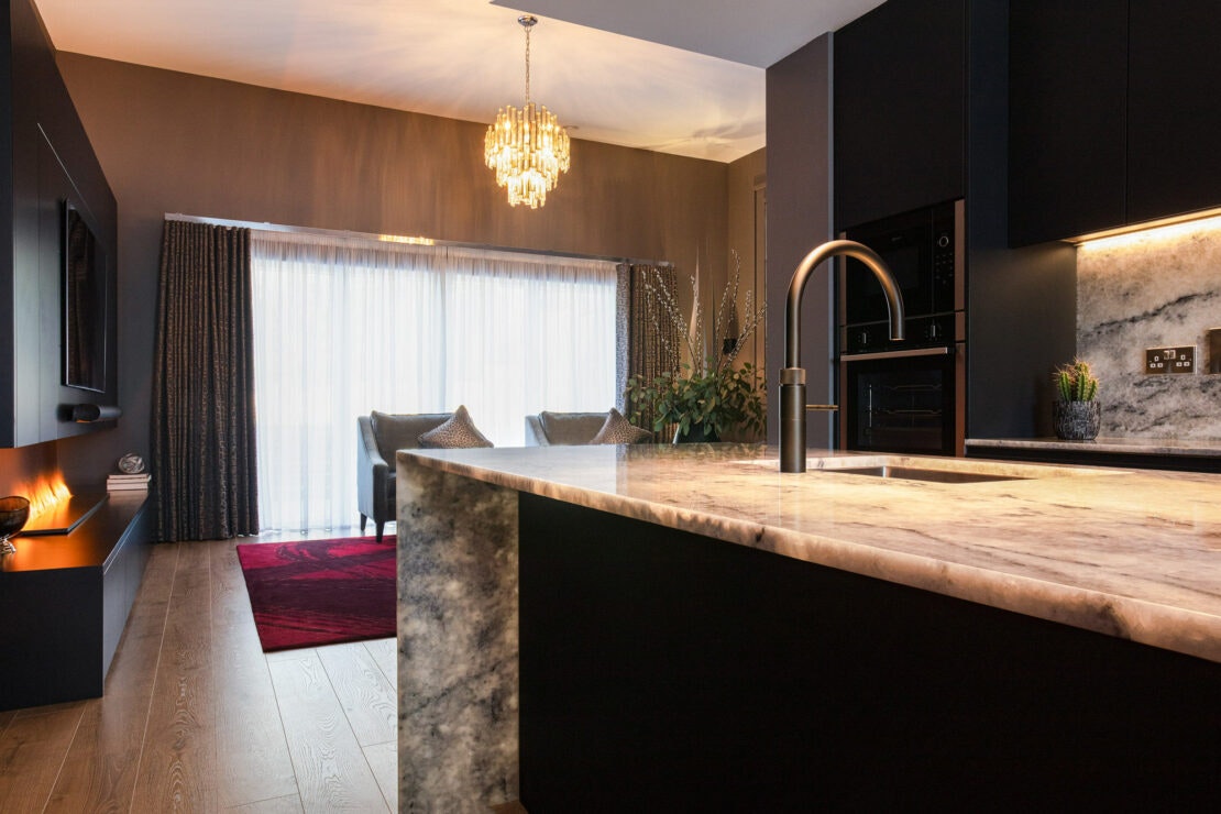 The sophisticated and exclusive Scalea Equinox stone is a real eye ...