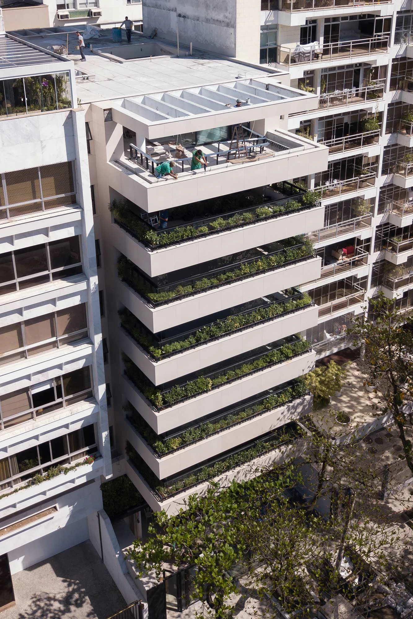 Dekton Edora for the façade cladding of one of the most exclusive ...