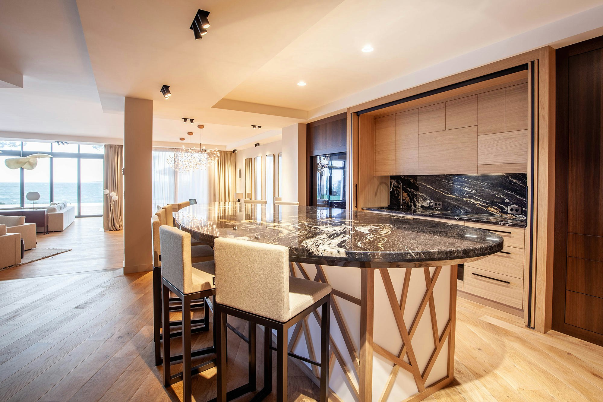 Dekton Laurent and Sensa Orinoco: materials that reflect the orgnanic ...