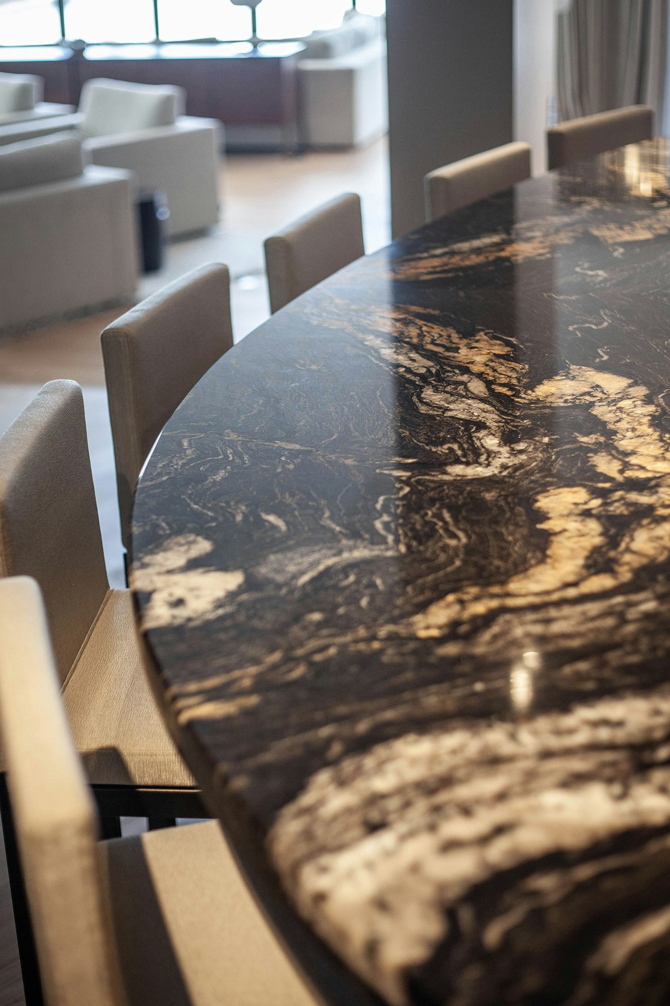 Dekton Laurent and Sensa Orinoco: materials that reflect the orgnanic ...