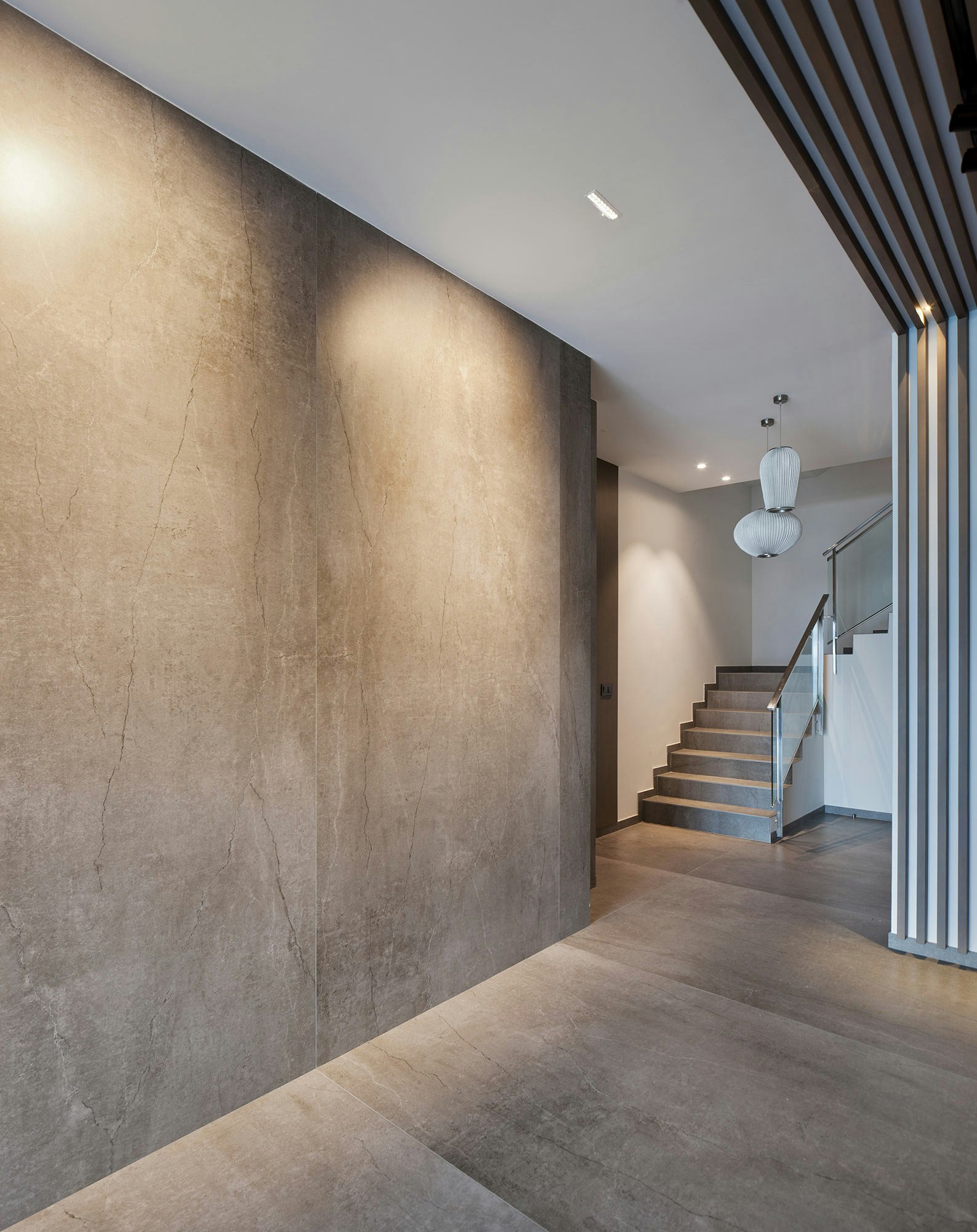 Dekton, the perfect material for a long-lasting entrance, resistant to ...