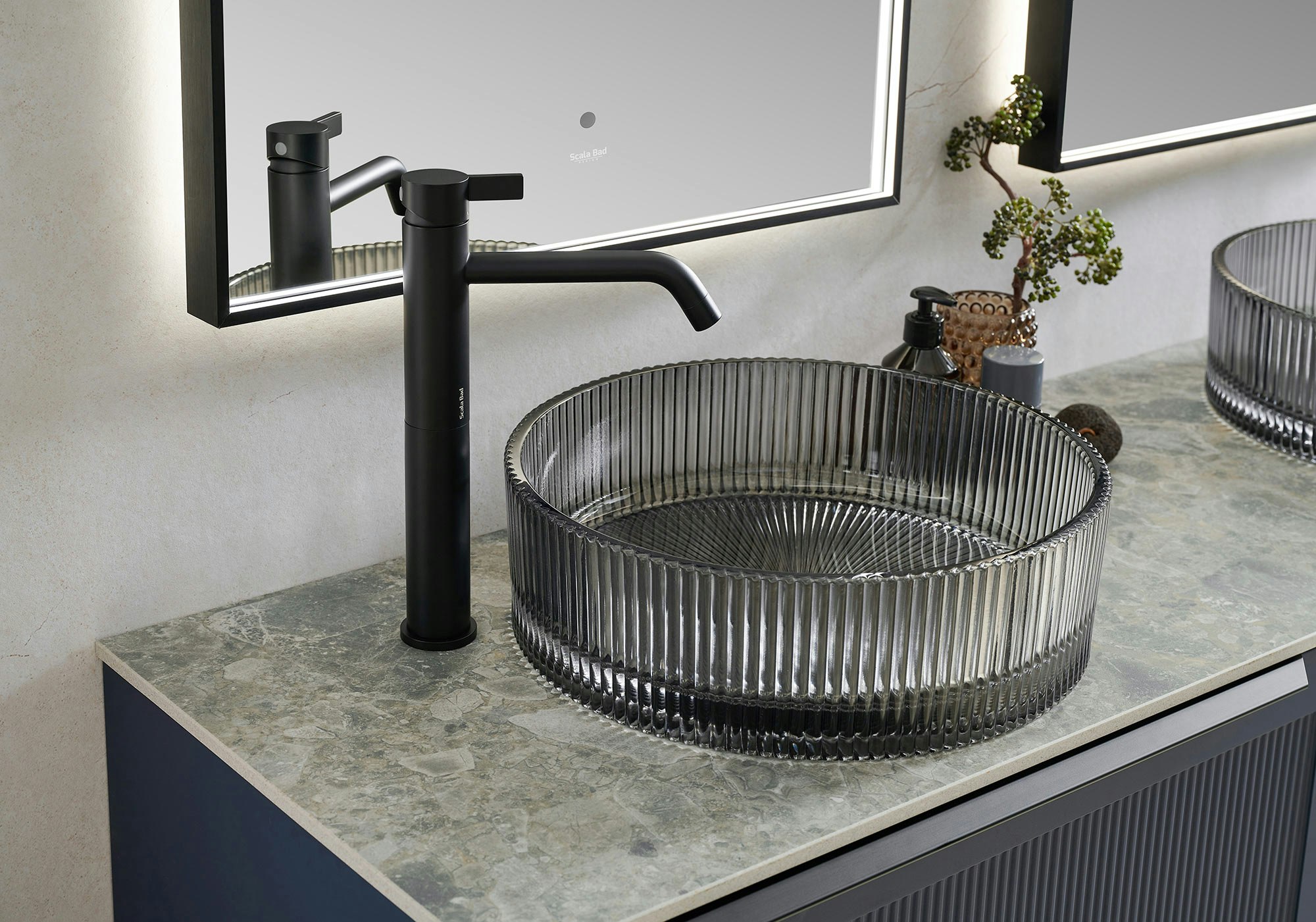 Beautiful bathroom furniture with Dekton at Scala Bad - Cosentino