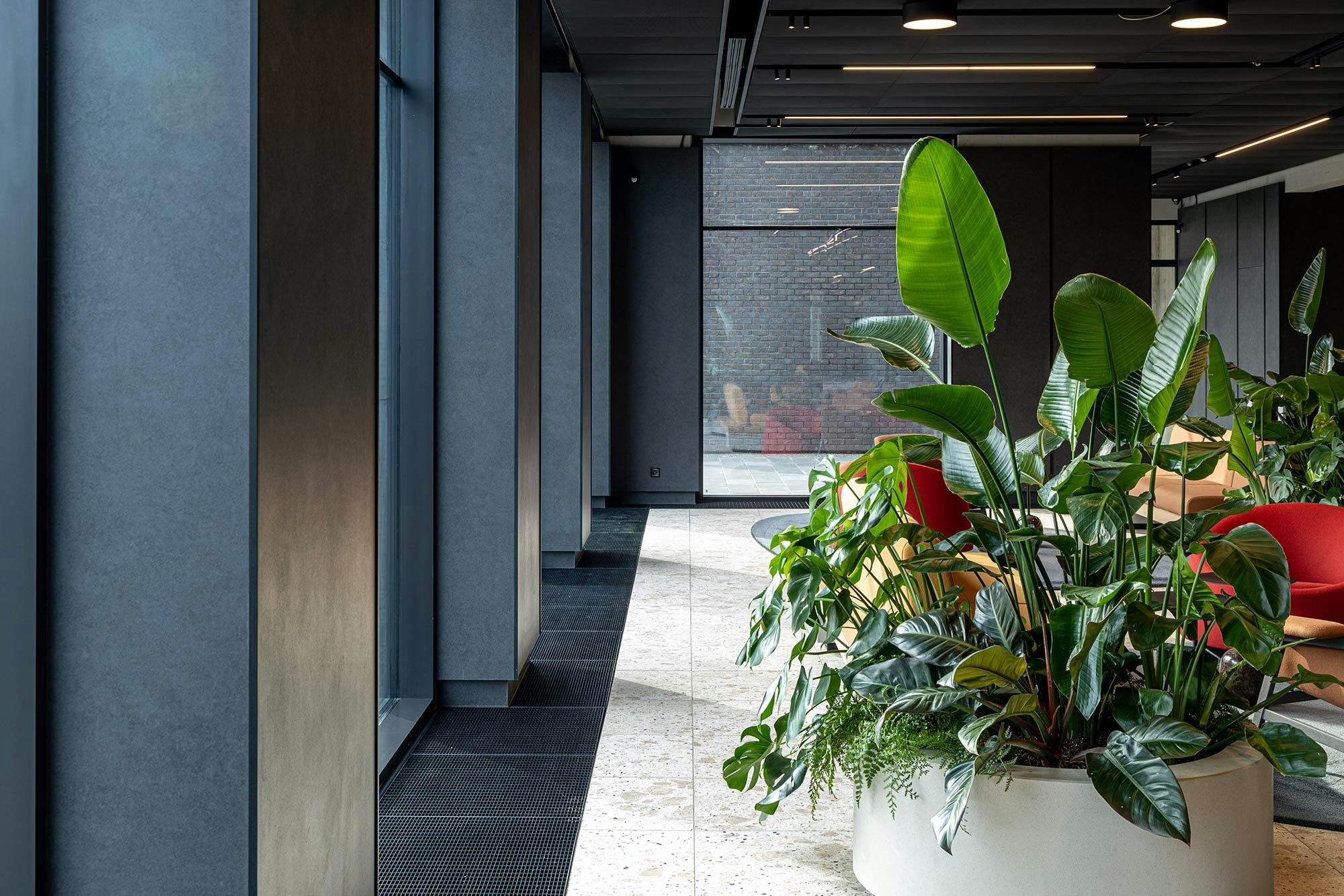 The new, polished image of the New Hanza offices in Riga - Cosentino