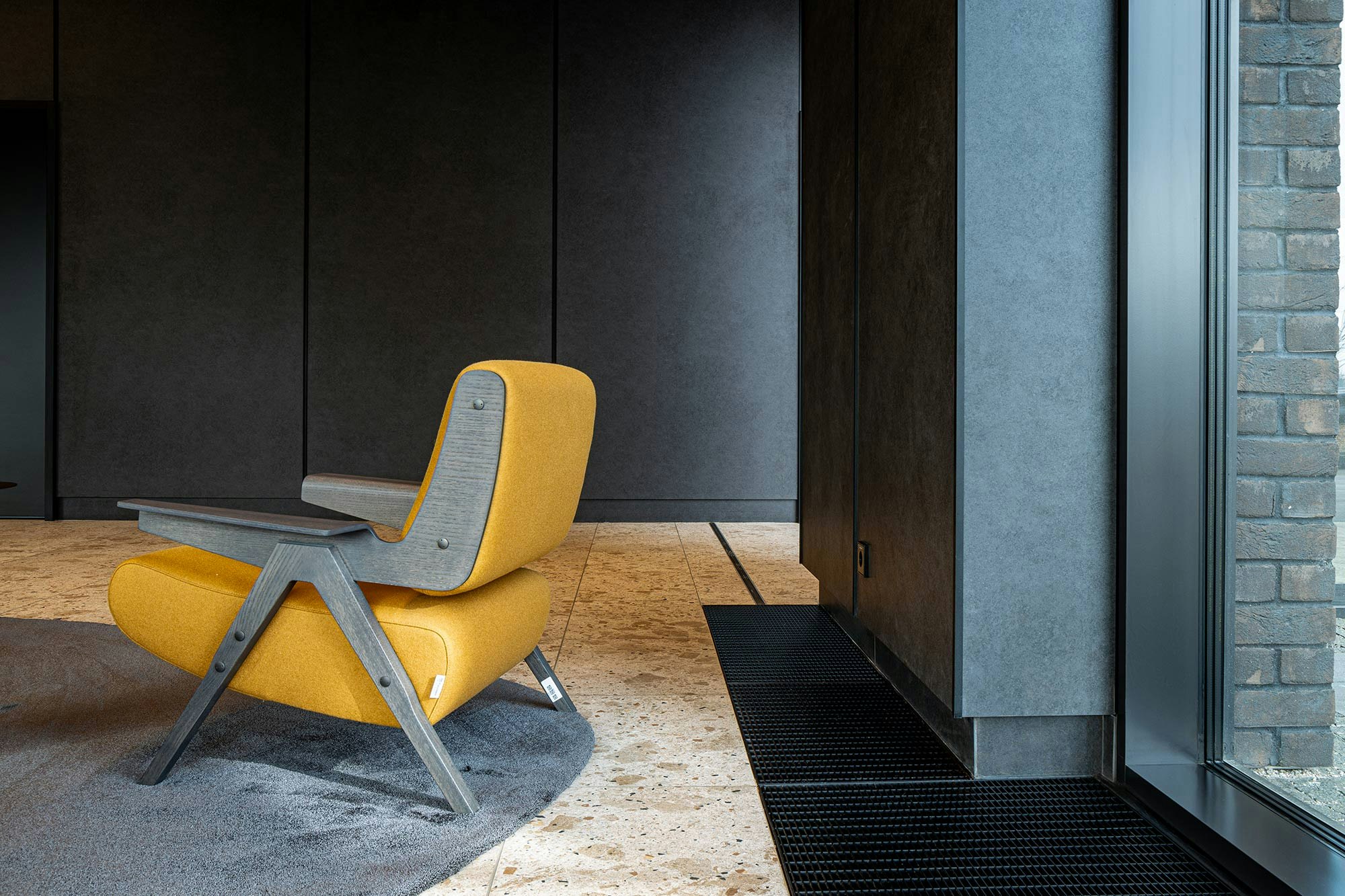 The new, polished image of the New Hanza offices in Riga - Cosentino