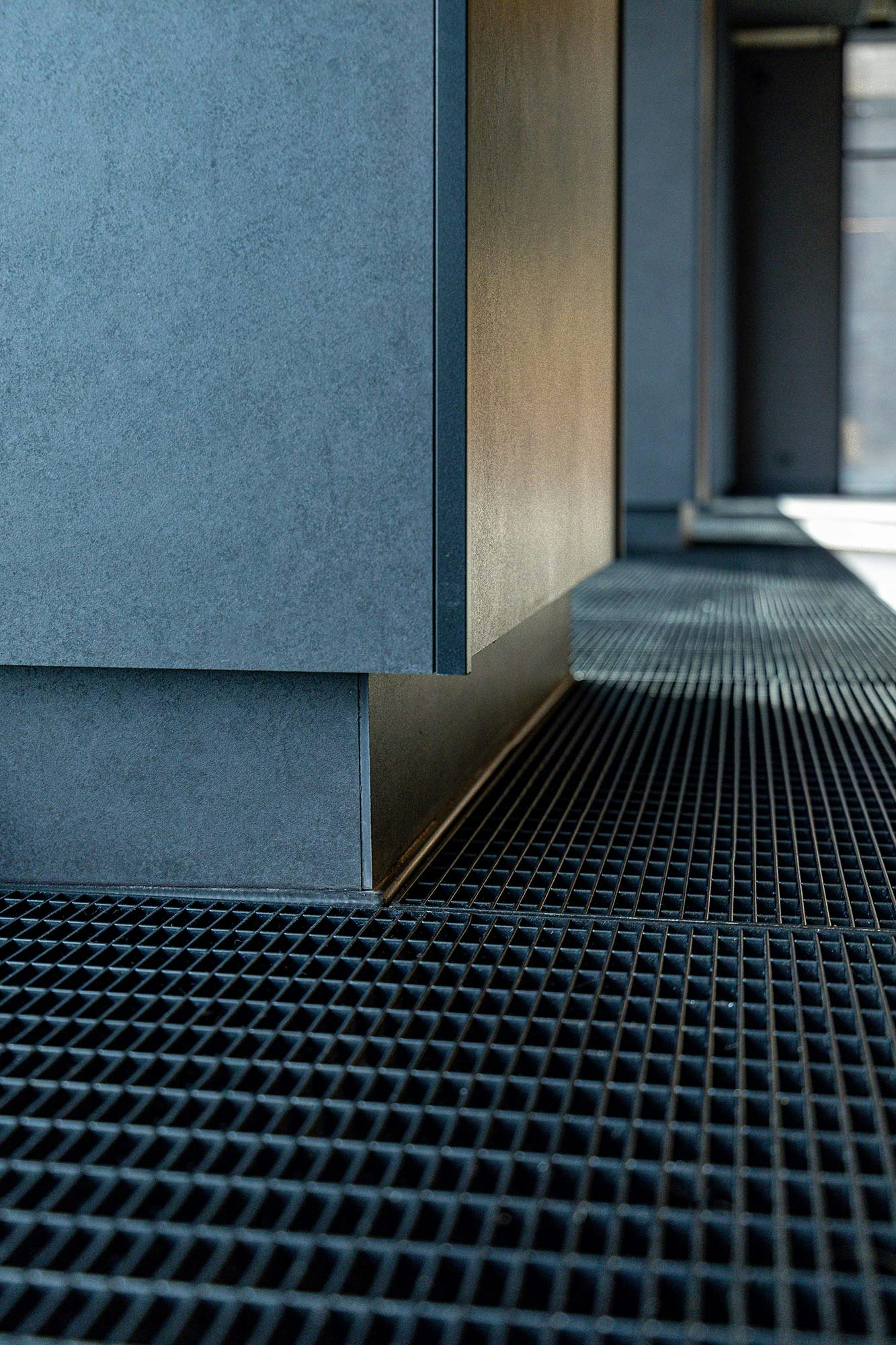 The new, polished image of the New Hanza offices in Riga - Cosentino