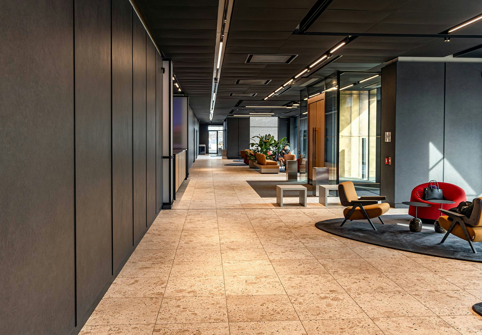 The new, polished image of the New Hanza offices in Riga - Cosentino