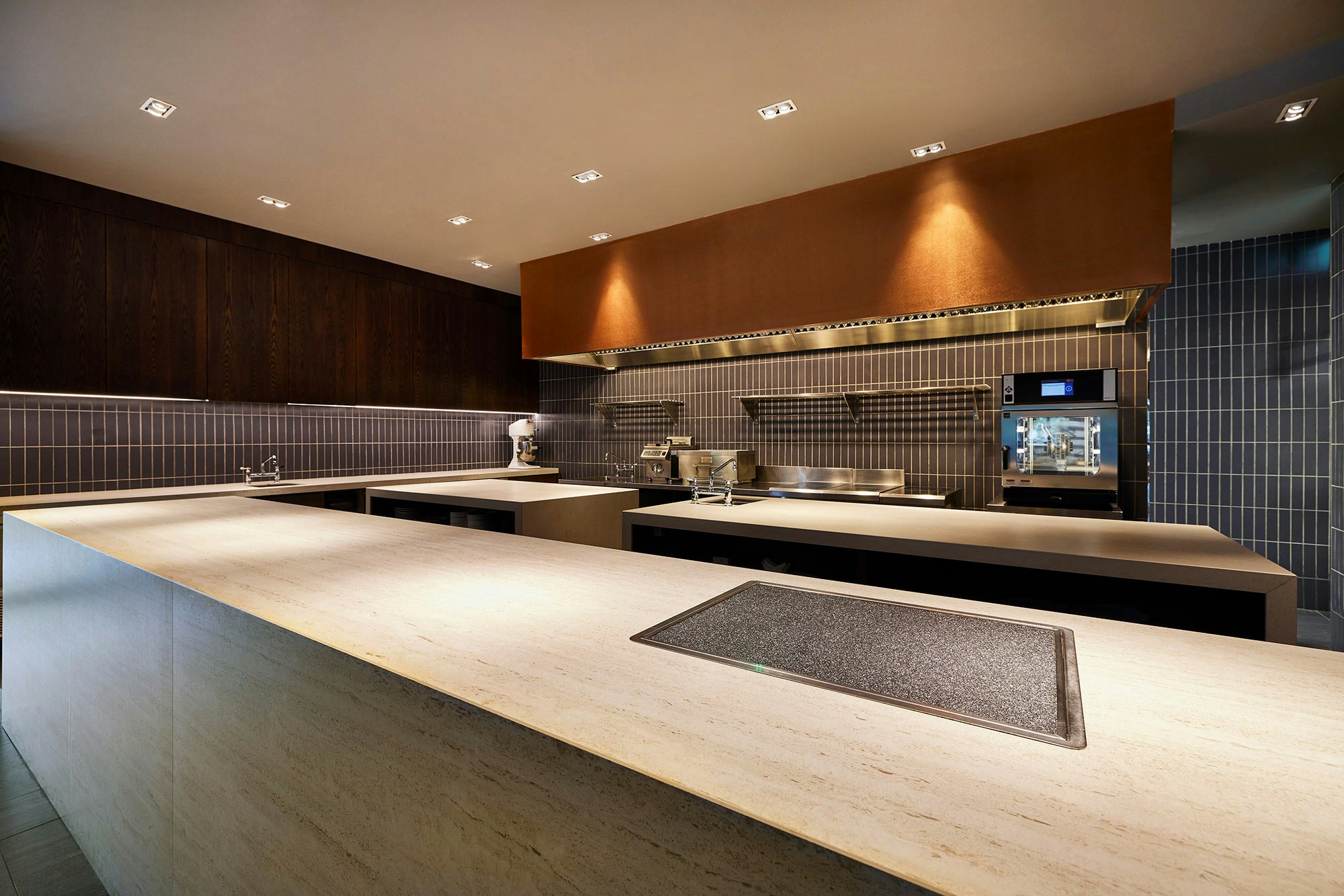 Dekton Marmorio, a “work of art” in one of Malaysia’s most prestigious ...
