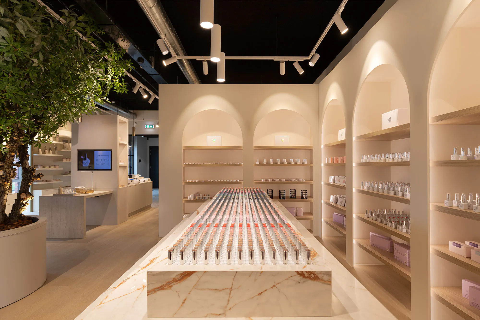 JK Beautyshop: A high-end beauty store - Cosentino