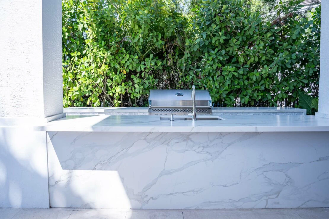 Welcome to Jill Zarin’s outdoor oasis with Dekton - Cosentino