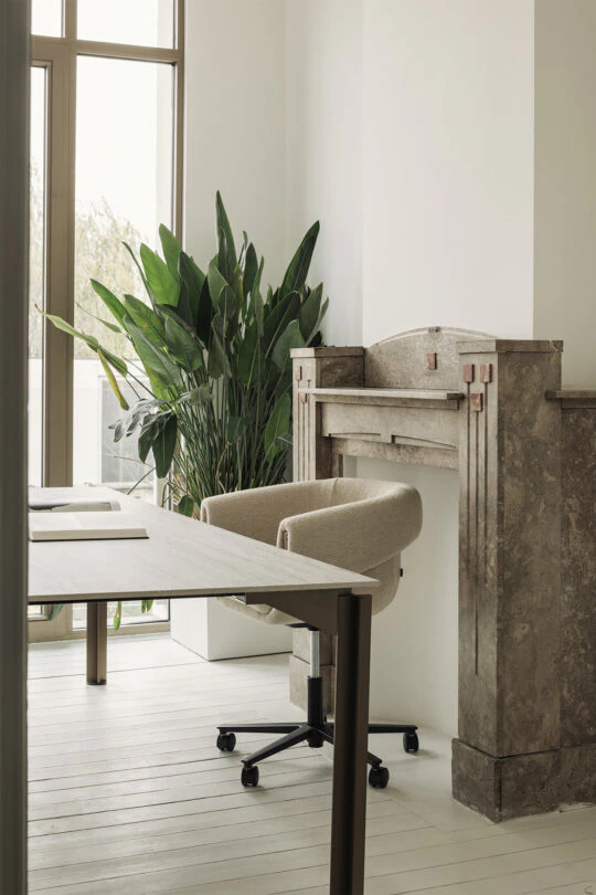 Bulo and Cosentino unite to redefine the iconic H2O Table - Cosentino