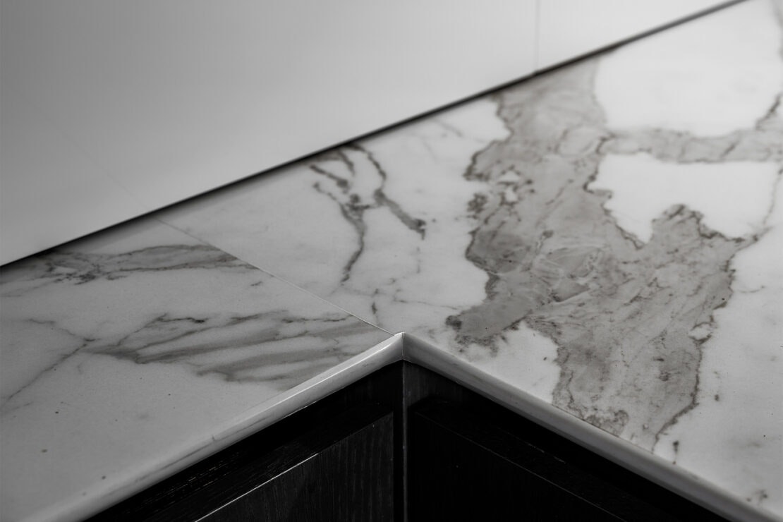A Chicago kitchen that connects tradition and modernity with Dekton ...
