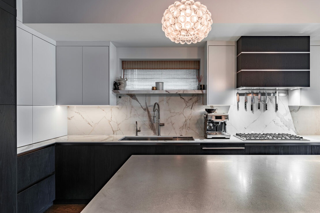 A Chicago kitchen that connects tradition and modernity with Dekton ...