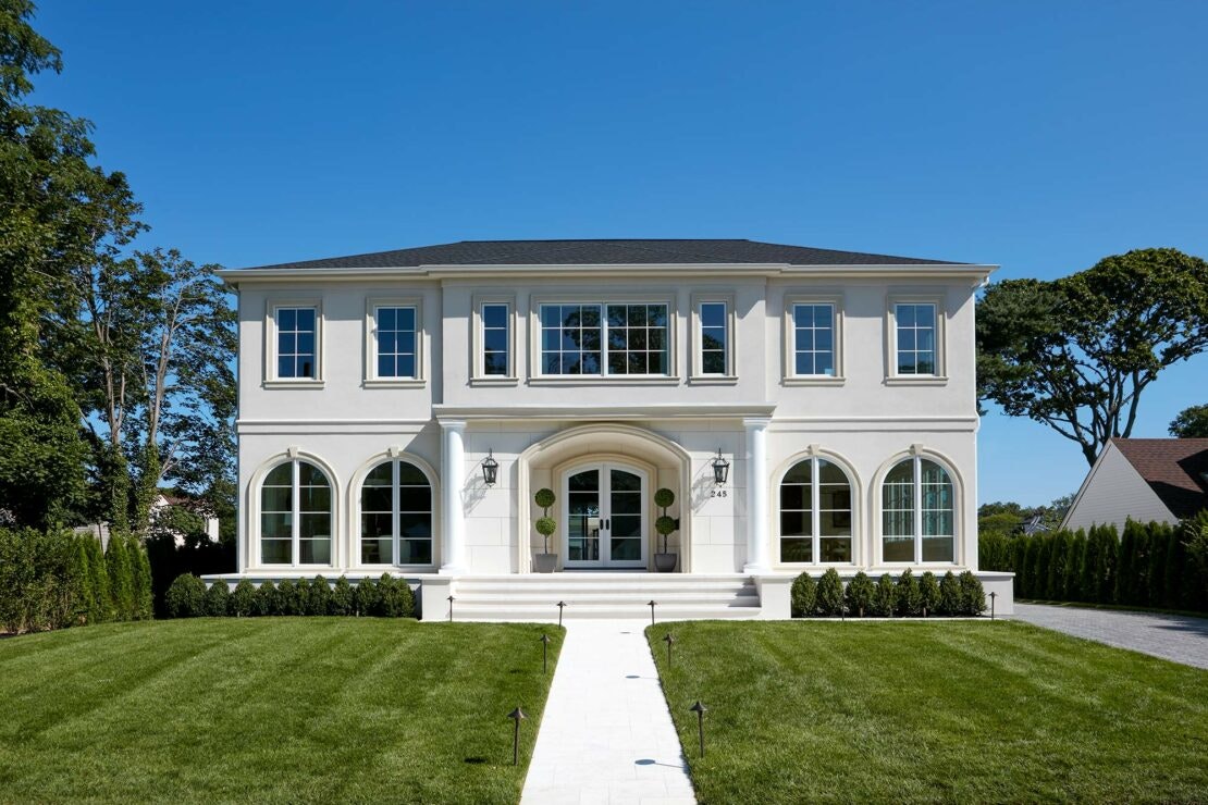 A French-inspired oasis by Natalie Kraiem Interiors with a touch of Cosentino surfaces - Cosentino